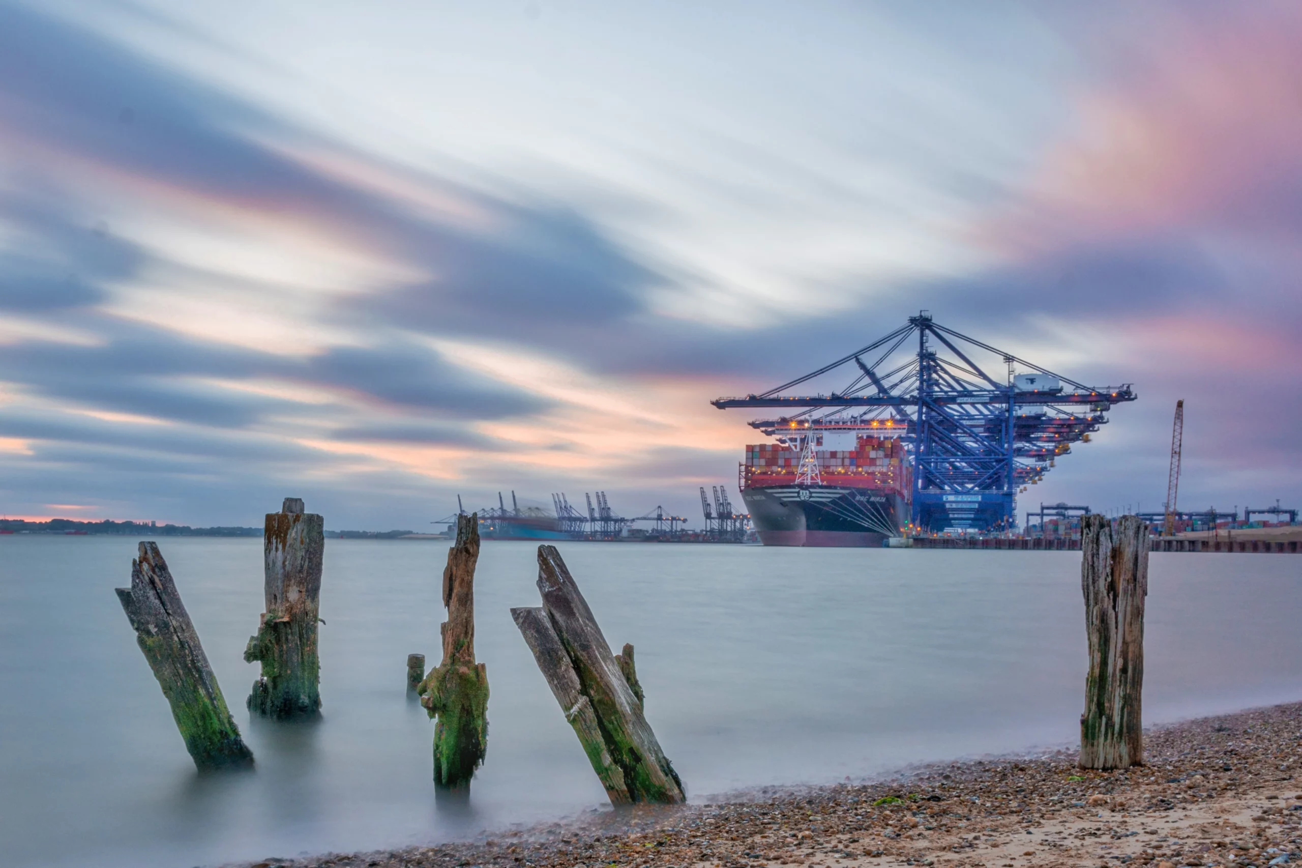 Felixstowe, UK - Seabridge Global Logistics